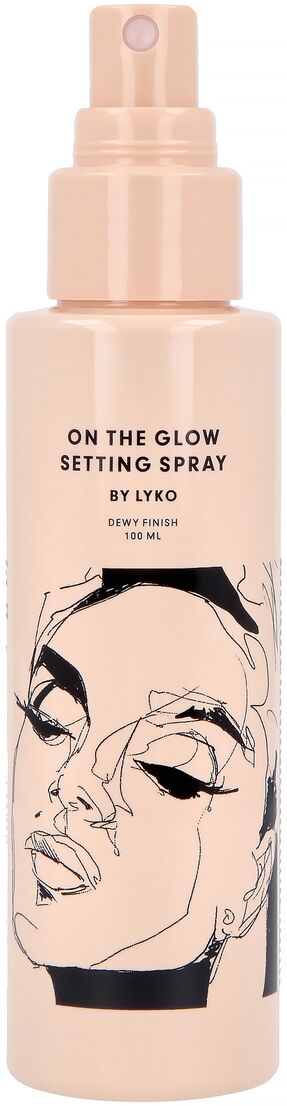 Dit zijn de 11 beste setting sprays zodat je make-up lang blijft zitten